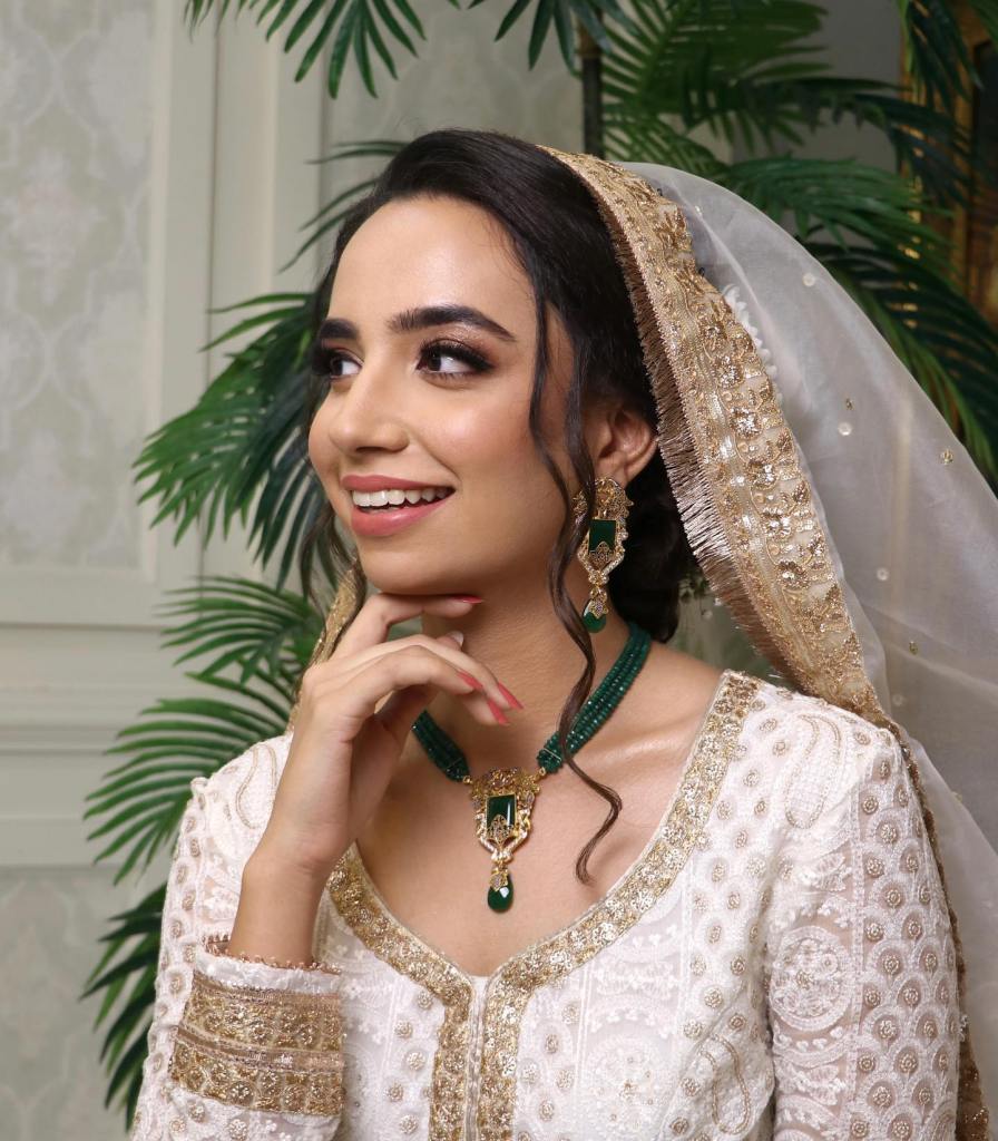Top 10 Makeup Artists In Pakistan – WedWel
